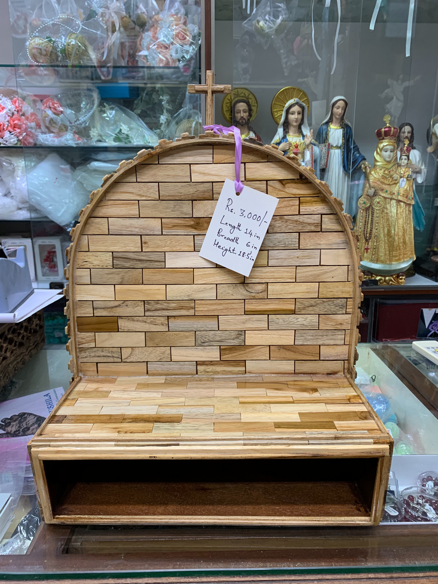 Wooden Altar 17 – David & Company